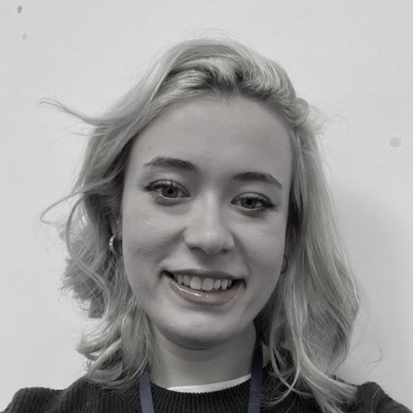 Lilly Marshall's Instagram, Twitter & Facebook on IDCrawl